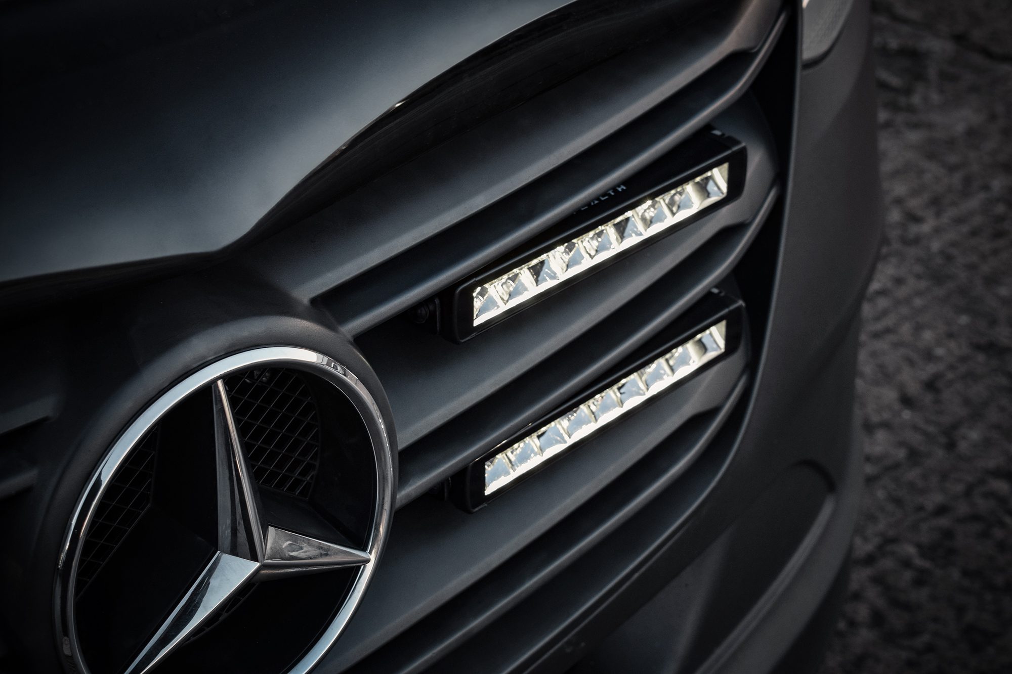 Quad 10" Luminous LED Integration Grille Kit - 15,120 Lumens for ...